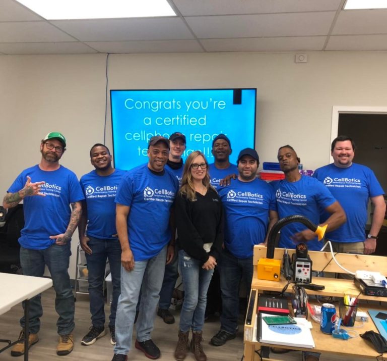 Cell Phone Repair School: CellBotics